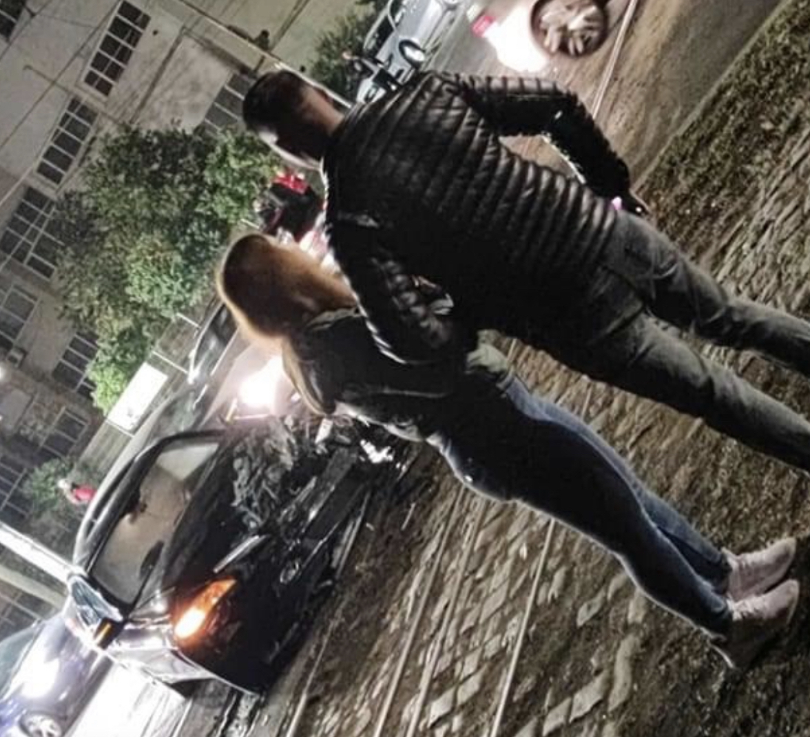 Mercedes lovit de tramvai, pe Buzăului: șoferul nu a acordat prioritate! - stiri Braila ...